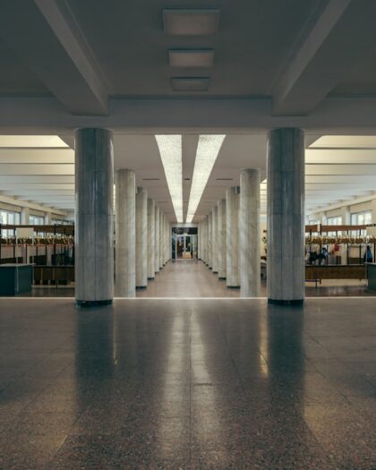 Law School LOCI Guide: Waitlist Letter Strategy & Timing - The MBA Exchange
