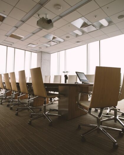 Law School LOCI Guide: Waitlist Letter Strategy & Timing - The MBA Exchange